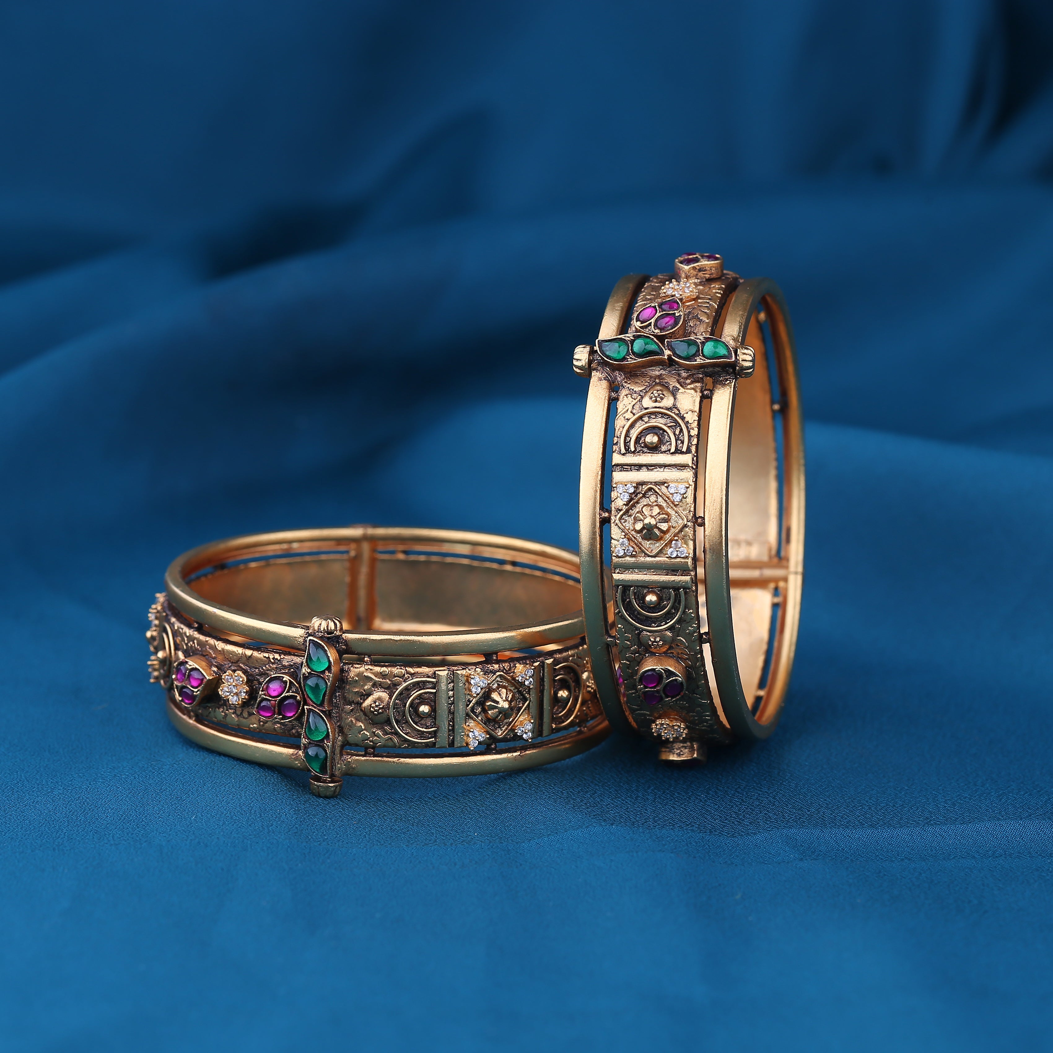 Nagas Floral Designed Silver Bangles – Airaa Jewelry